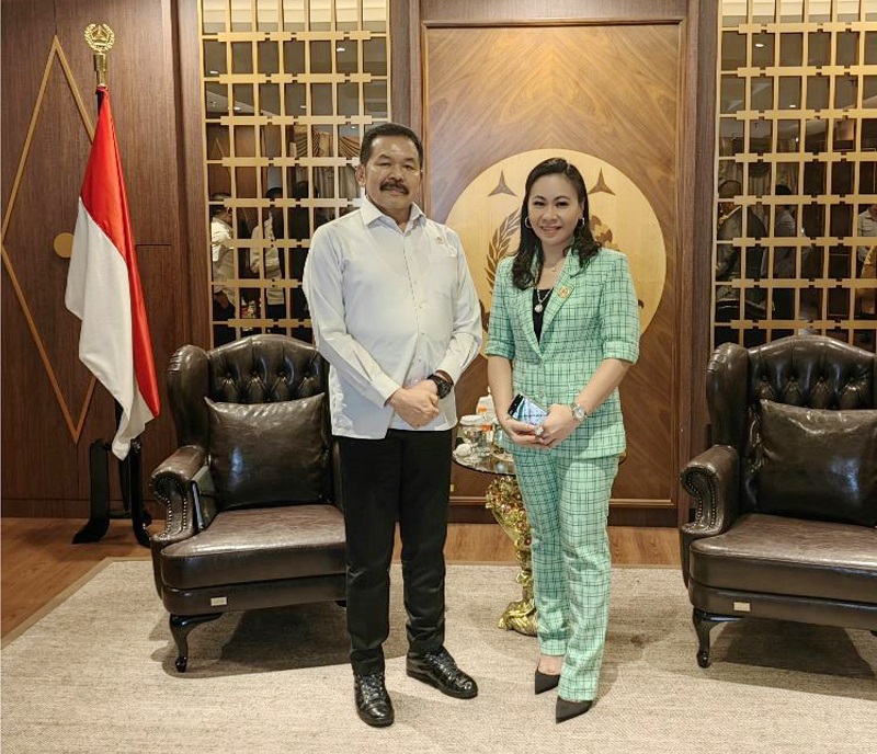 Meidy Katrin Lengkey, “Anak dan Keluarga adalah Alasan Saya untuk Terus ...