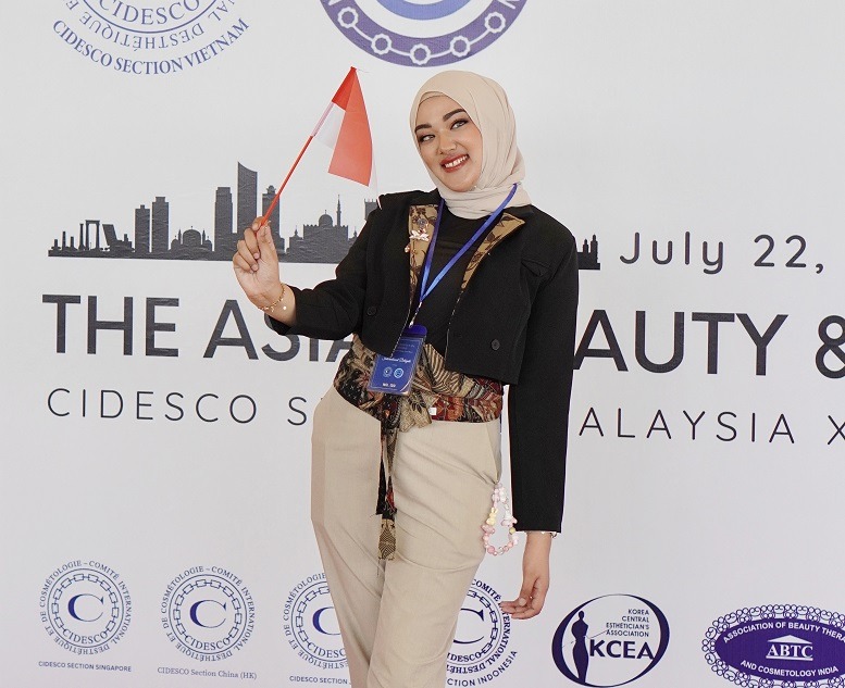 Fiza Smith, Dipl. CIDESCO, Dipl. CIBTAC, Jadikan Bisnis Jalan untuk Membantu Sesama - Majalah ...